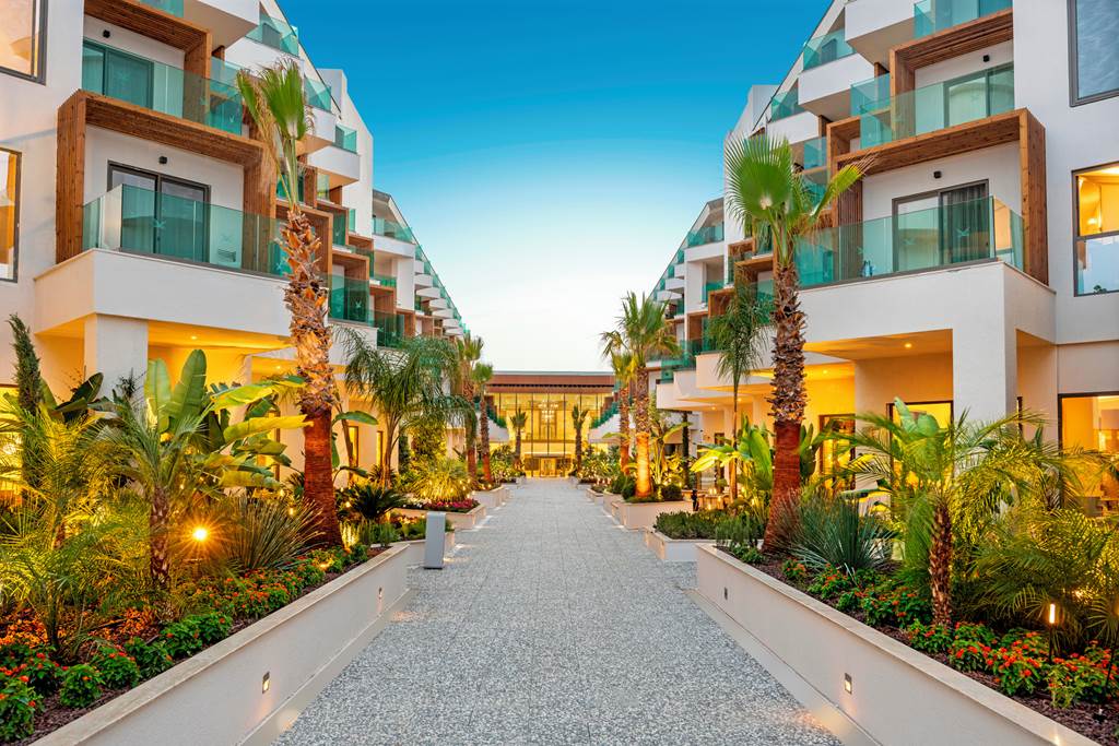 Liberty Signa - Calis hotels | Jet2holidays