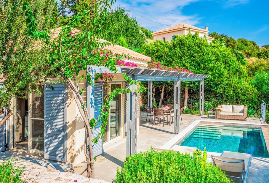 Mounda Beach (Kefalonia) | Jet2holidays 2025/2026