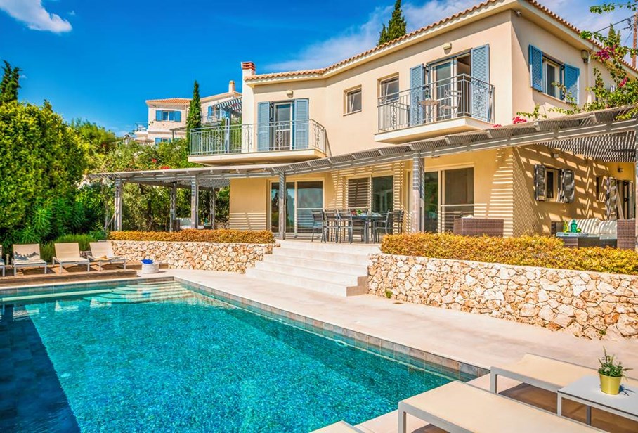 Mounda Beach (Kefalonia) | Jet2holidays 2025/2026