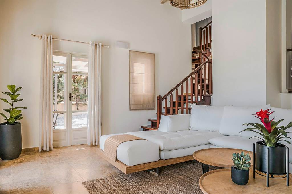 Villa Helios Evreti | Jet2Villas | Jet2holidays