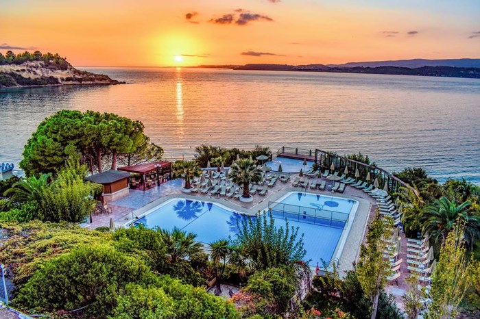 Mediterranee Hotel - Lassi hotels | Jet2holidays