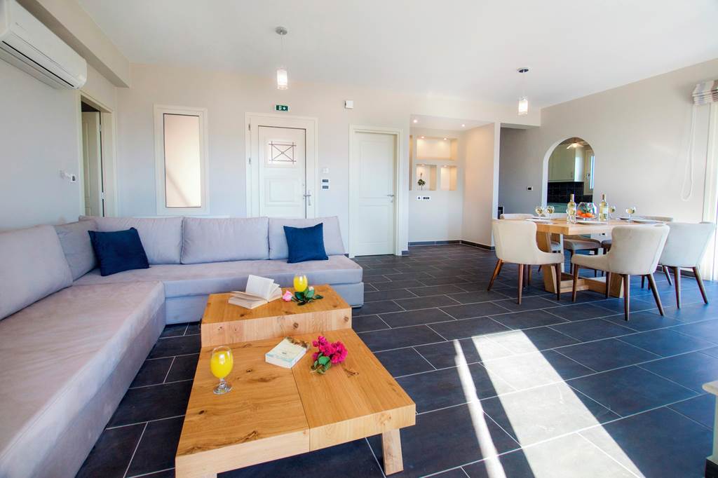 Villa Remvi | Jet2Villas | Jet2holidays