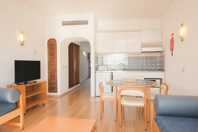 Brisa Sol Aparthotel - Albufeira Hotels | Jet2holidays