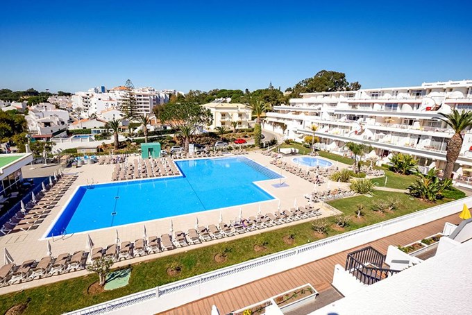 Clube Praia da Oura - Albufeira Hotels | Jet2holidays