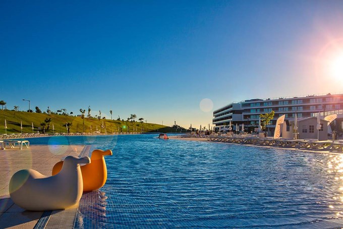 Alvor Baia Resort Hotel & Slide & Splash Waterpark - Alvor Hotels ...