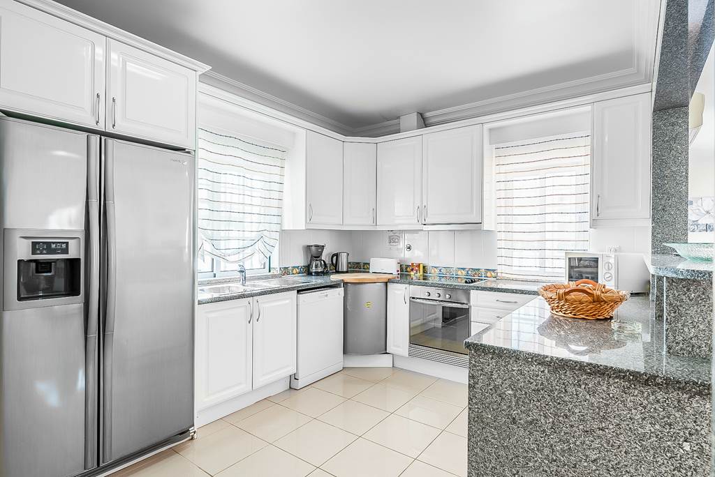 Portugal Holidays 2023/24 - Low Deposits, Flexible Payments & ATOL ...