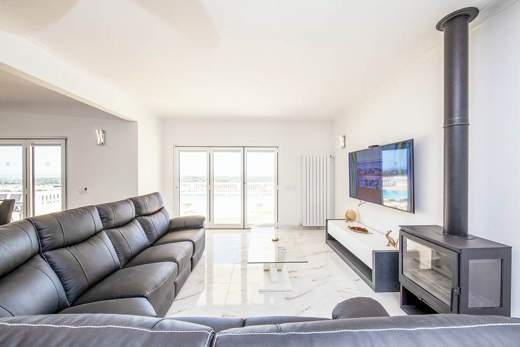 Casa Colina | Jet2Villas | Jet2holidays