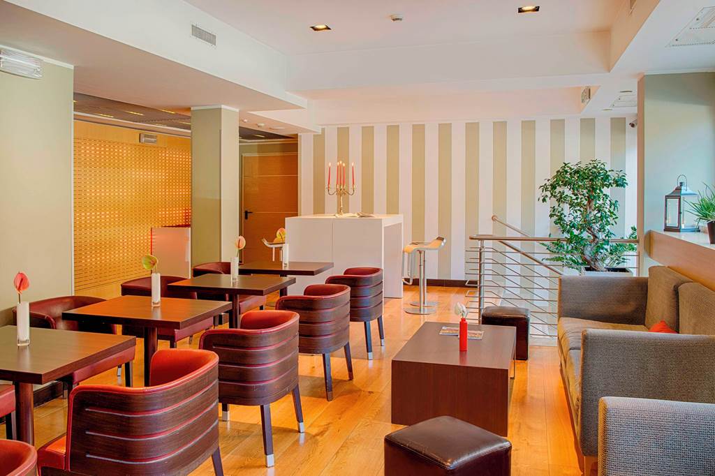 NH Collection Roma Giustiniano - Rome City hotels | Jet2holidays