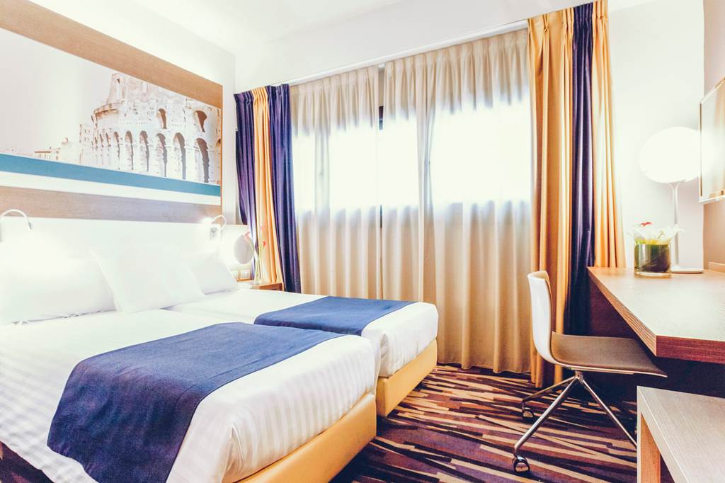 Mercure Roma Centro Colosseo - Rome City hotels | Jet2holidays
