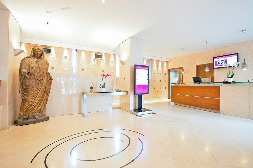 Mercure Roma Centro Colosseo - Rome City hotels | Jet2holidays