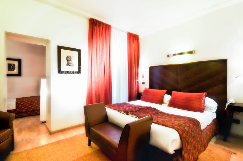 Hotel Ariston Rome with Colosseum Roman Forum and Palatine Hill Tour ...