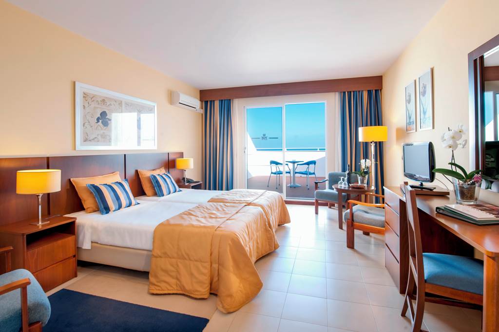 Rocamar Complex - Roca Mar Hotel - Canico hotels | Jet2holidays