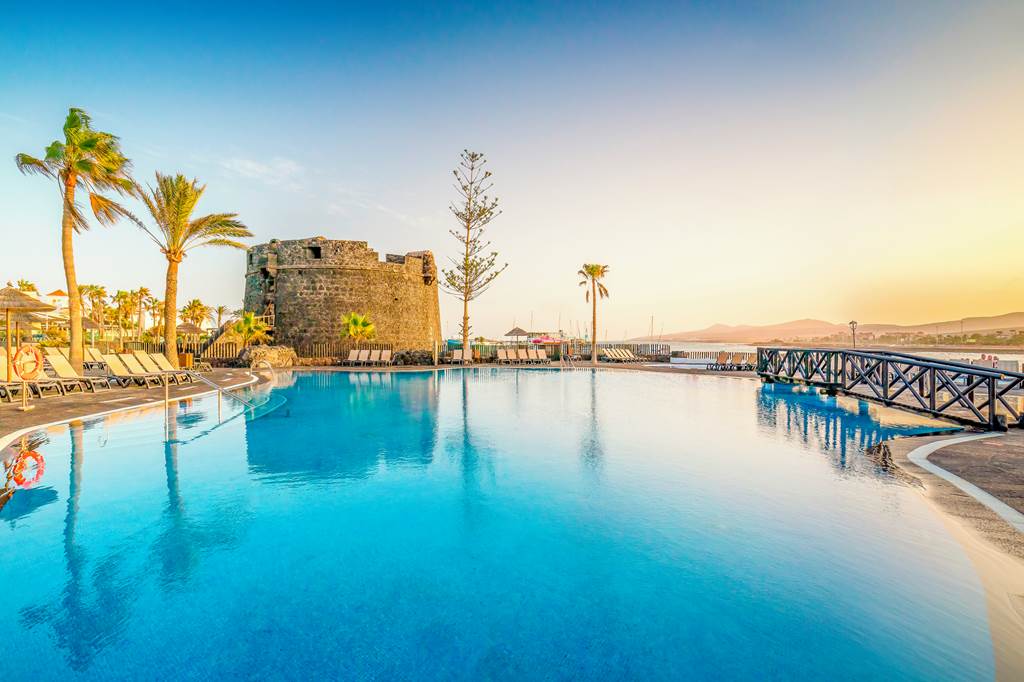 Barcelo Fuerteventura Castillo - Caleta De Fuste hotels | Jet2holidays