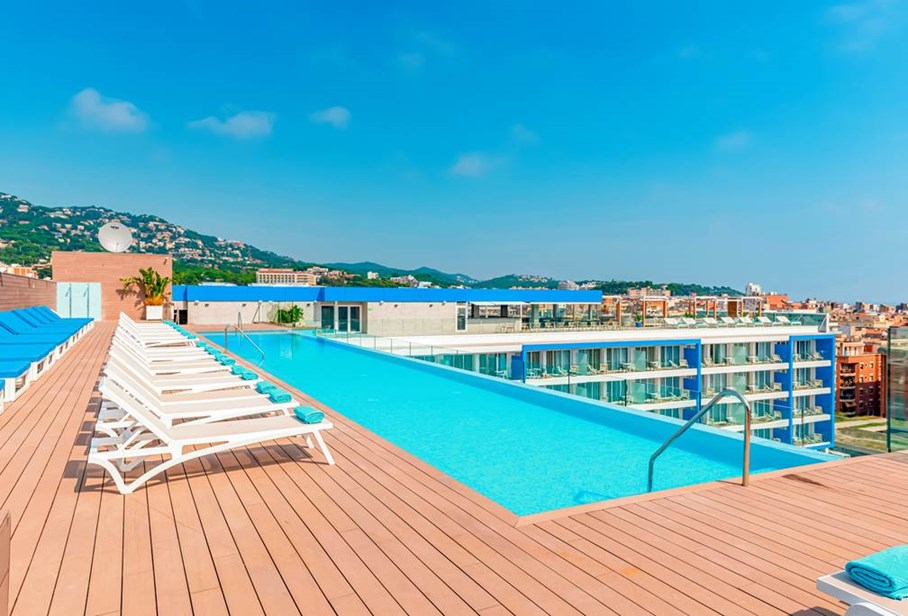 Costa Brava Holidays 2024/2025 | Costa Brava Hotels | Jet2holidays
