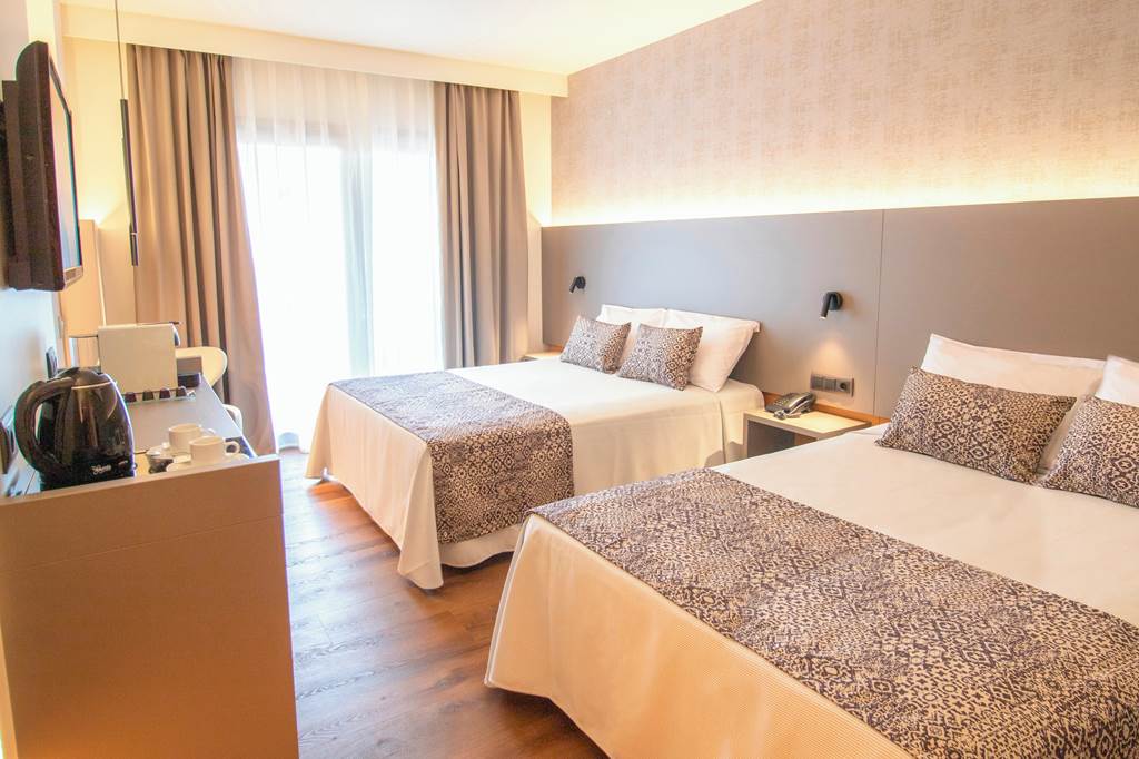 Golden Bahia de Tossa & Spa - Tossa De Mar hotels | Jet2holidays