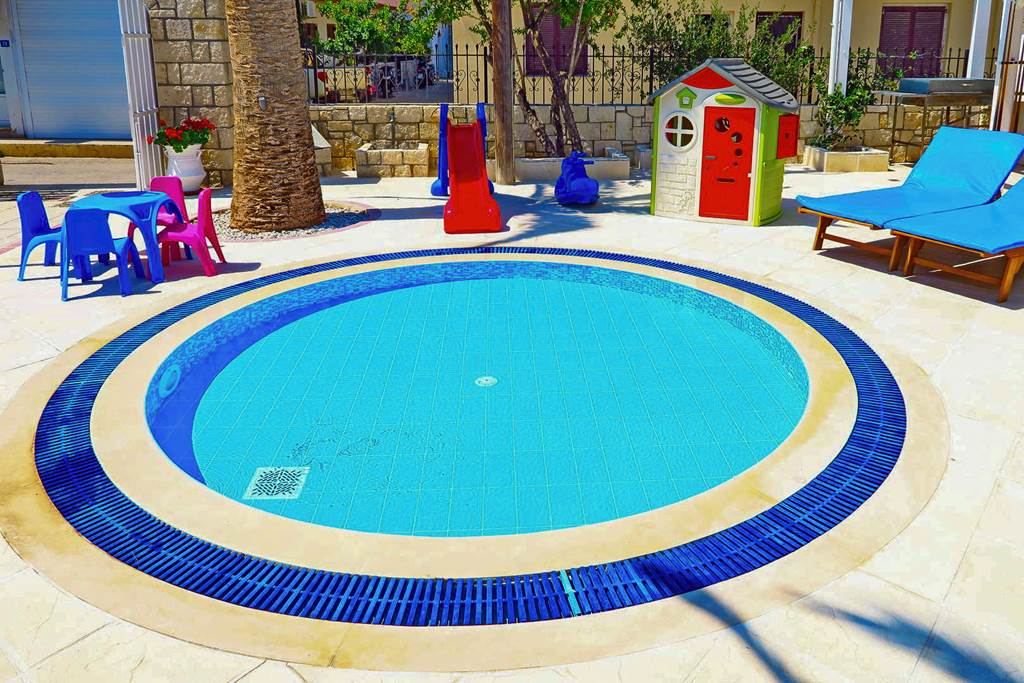 Maria Rousse Studios - Malia hotels | Jet2holidays