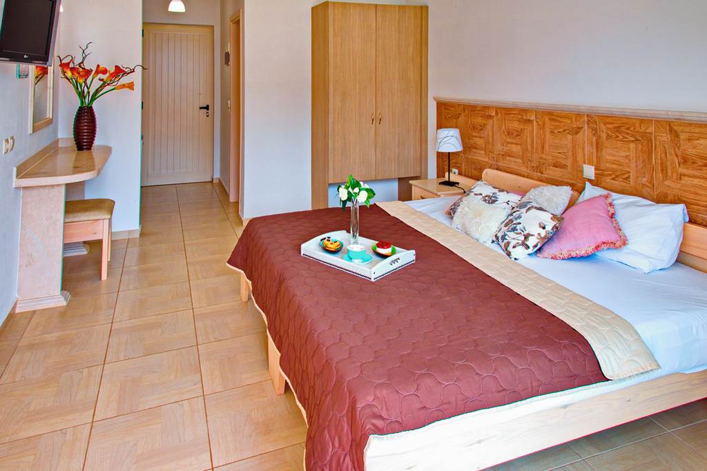 Maria Rousse Studios - Malia hotels | Jet2holidays