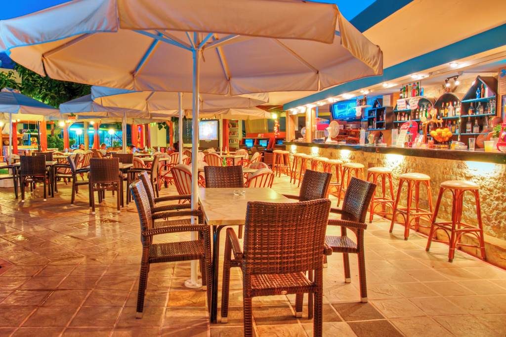 Maria Rousse Studios - Malia hotels | Jet2holidays