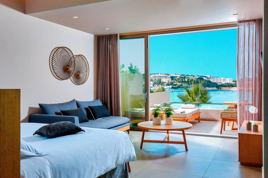 Castello Infinity Suites - Agia Pelagia hotels | Jet2holidays