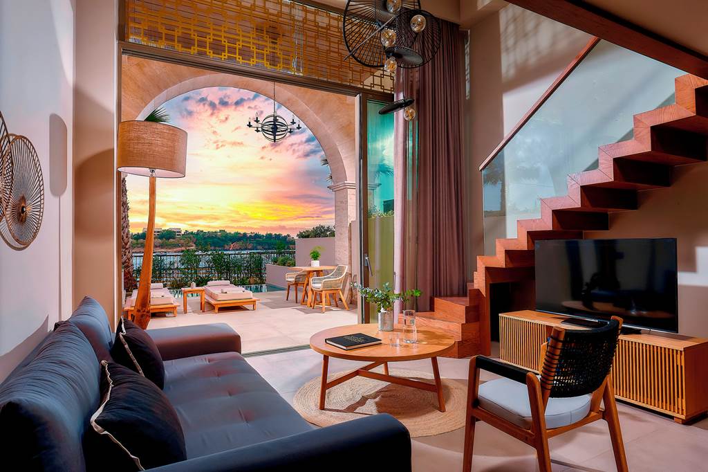 Castello Infinity Suites - Agia Pelagia hotels | Jet2holidays