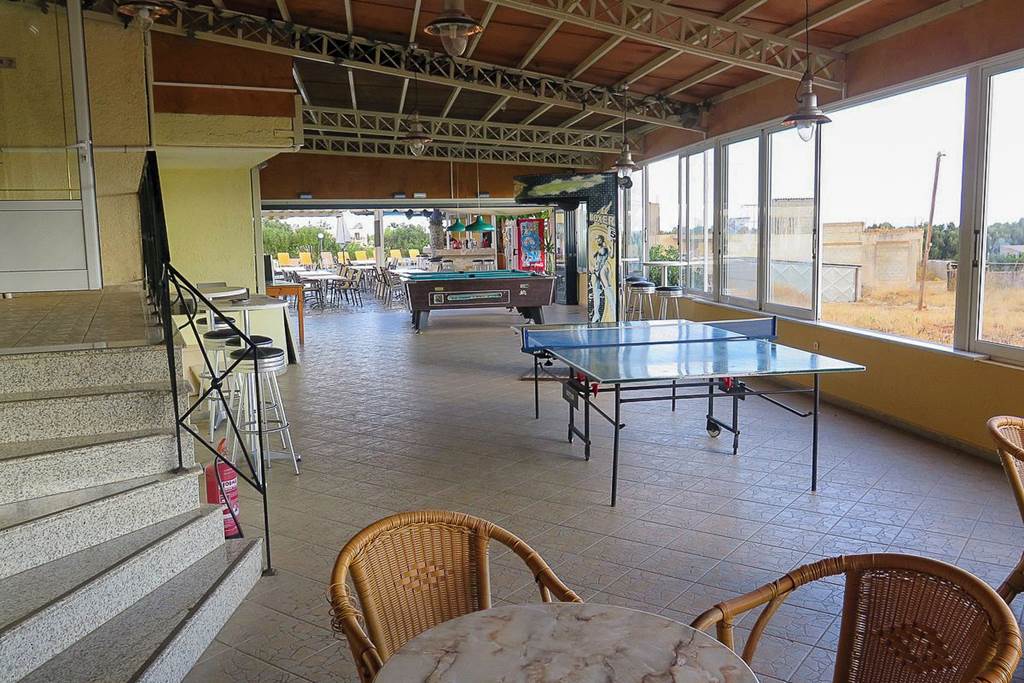 Hotel Frixos & Apartments - Malia hotels | Jet2holidays