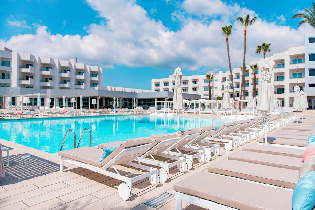 Hotel Garbi Ibiza & Spa - Playa D'En Bossa hotels | Jet2holidays