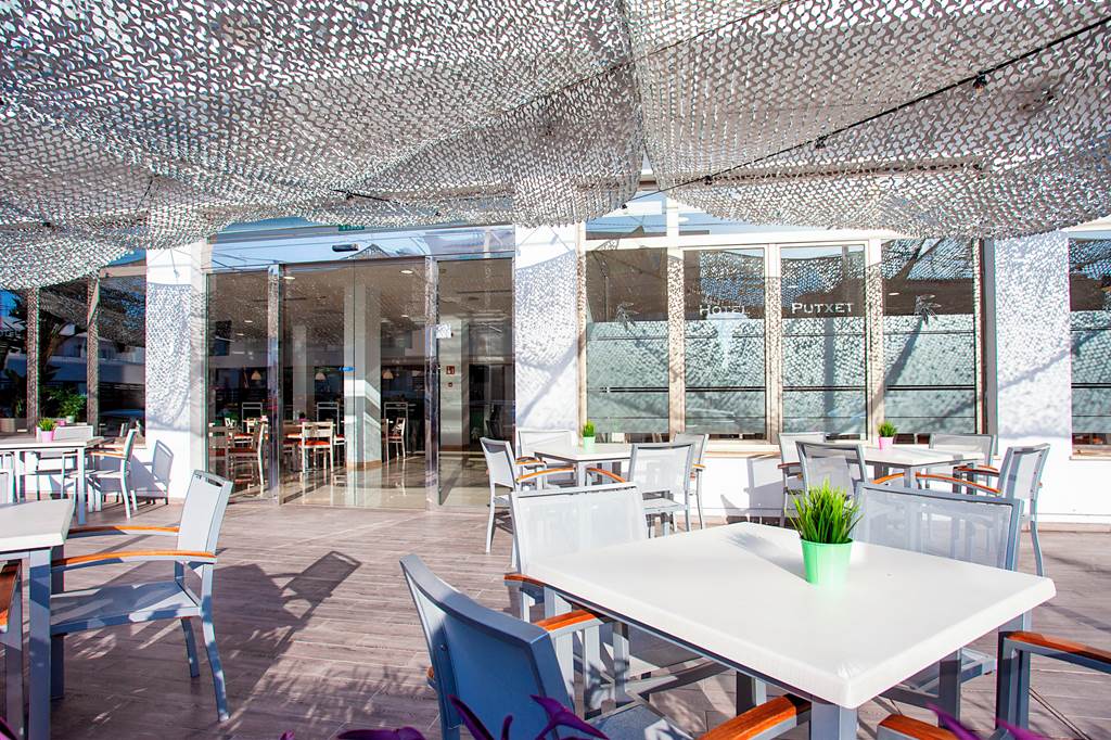 Hotel Puchet - San Antonio hotels | Jet2holidays