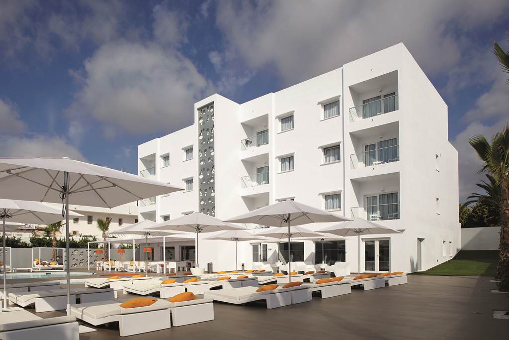 Ibiza Sun Apartments - Playa D'En Bossa hotels | Jet2holidays