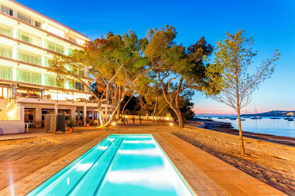 Els Pins Resort and Spa Ibiza - San Antonio Bay hotels | Jet2holidays