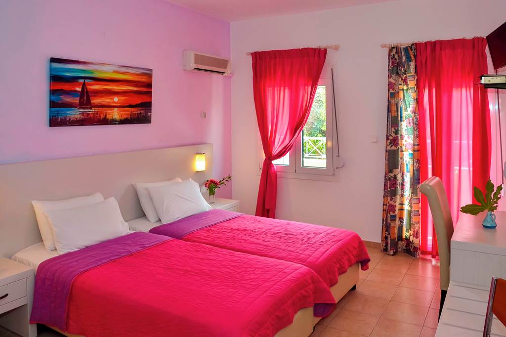 Princess House - Skiathos Town hotels | Jet2holidays