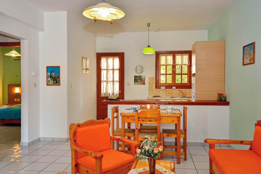 Princess House - Skiathos Town hotels | Jet2holidays