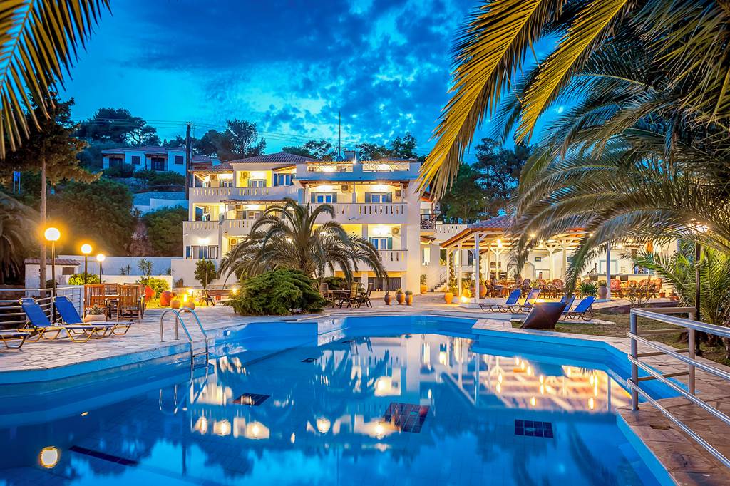 Stafylos Suites - Stafylos hotels | Jet2holidays