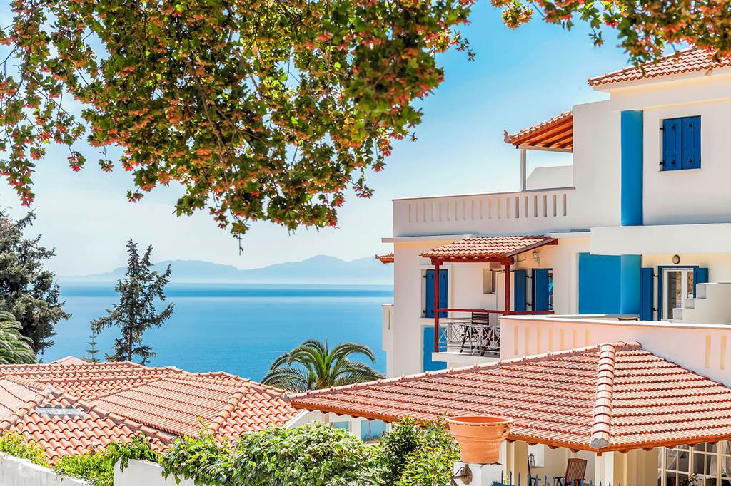 Stafylos Suites - Stafylos hotels | Jet2holidays