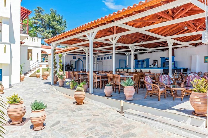 Stafylos Suites - Stafylos hotels | Jet2holidays