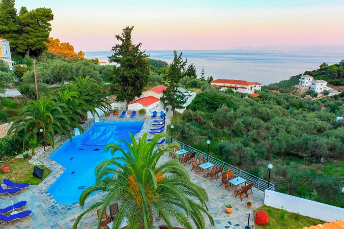 Stafylos Suites - Stafylos hotels | Jet2holidays