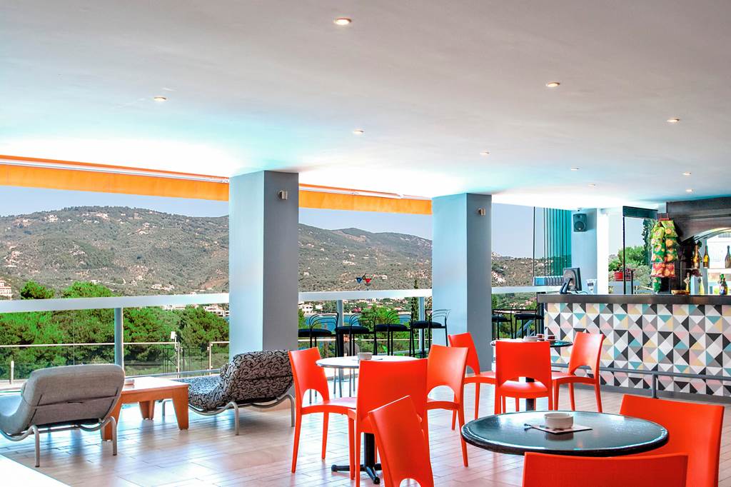 Punta Hotel - Punta hotels | Jet2holidays