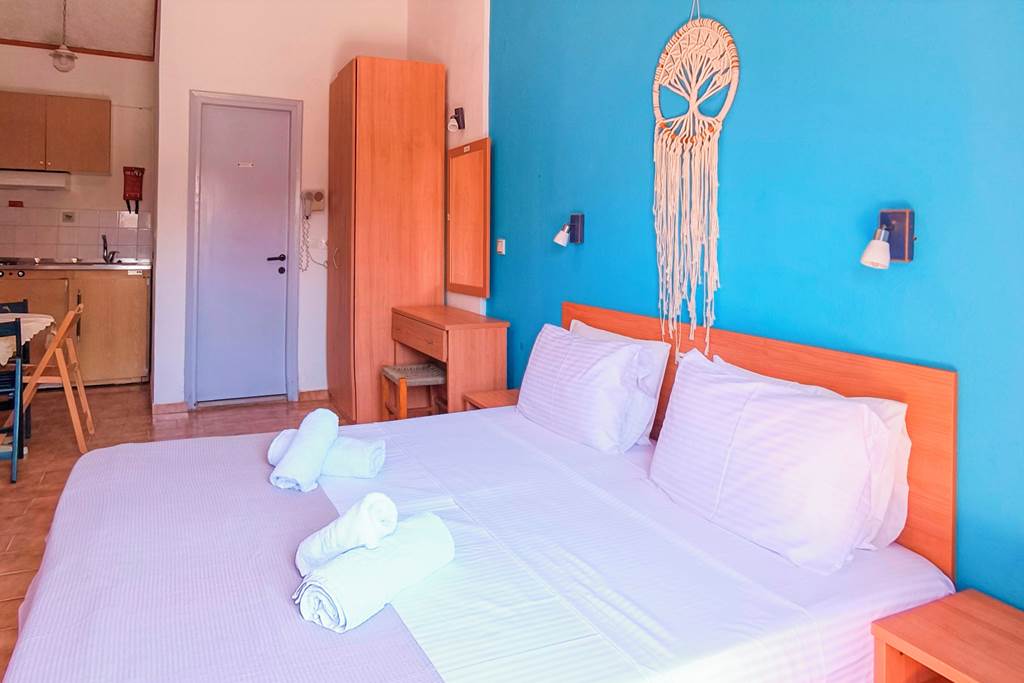 Amalthia Studios - Skiathos Town hotels | Jet2holidays