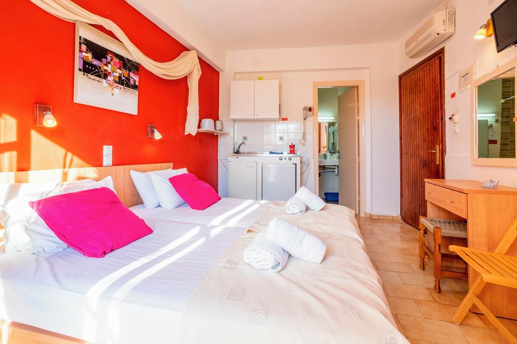 Amalthia Studios - Skiathos Town hotels | Jet2holidays