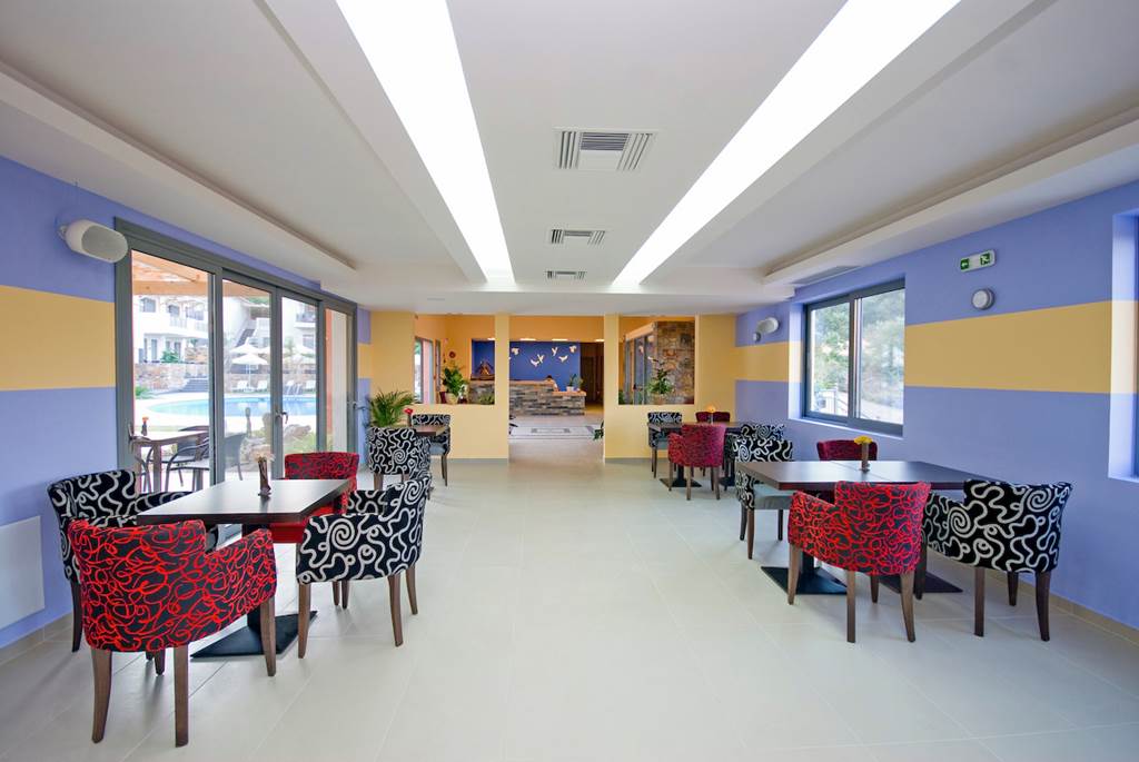 4 Epoches Hotel - Steni Vala hotels | Jet2holidays