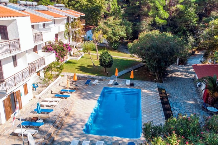 Villa Amalia Apartments - Koukounaries hotels | Jet2holidays