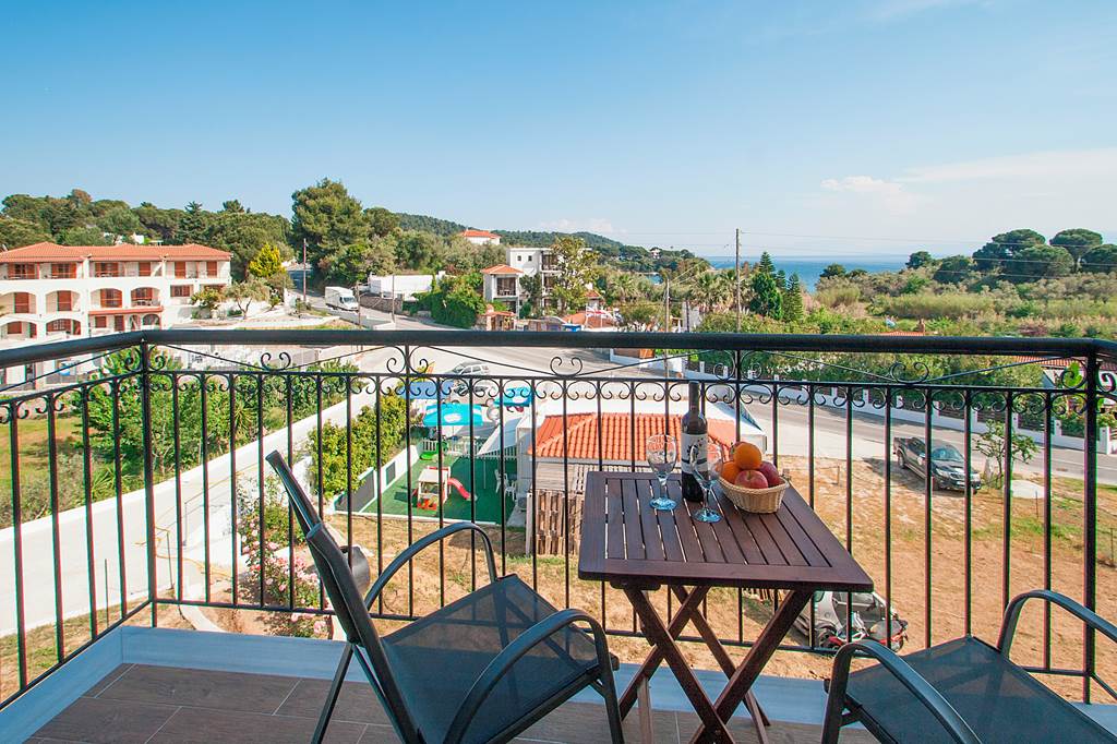 Yadim Sto Lofo - Kolios hotels | Jet2holidays