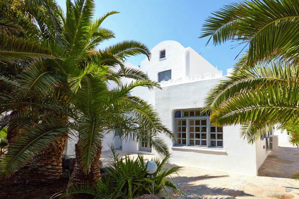 Fenix Collection - Perissa hotels | Jet2holidays