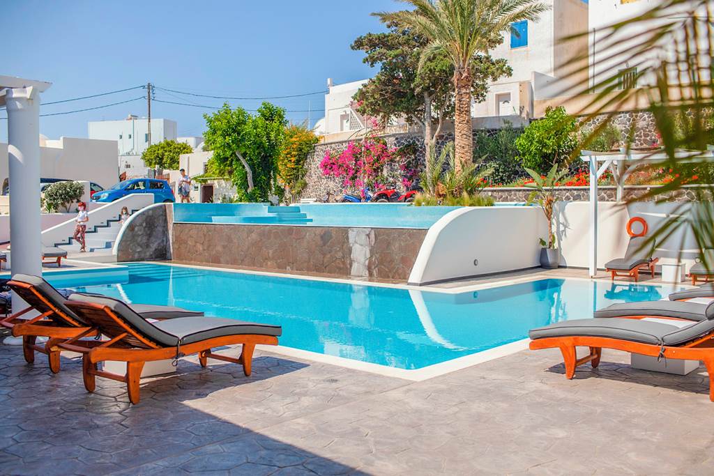 Splendour Resort - Firostefani hotels | Jet2holidays