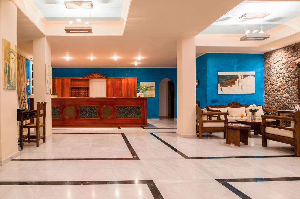 Antinea Suites & Spa - Kamari hotels | Jet2holidays