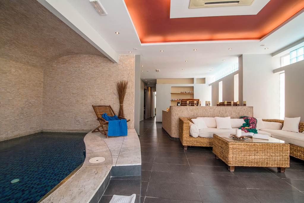 Antinea Suites & Spa - Kamari hotels | Jet2holidays
