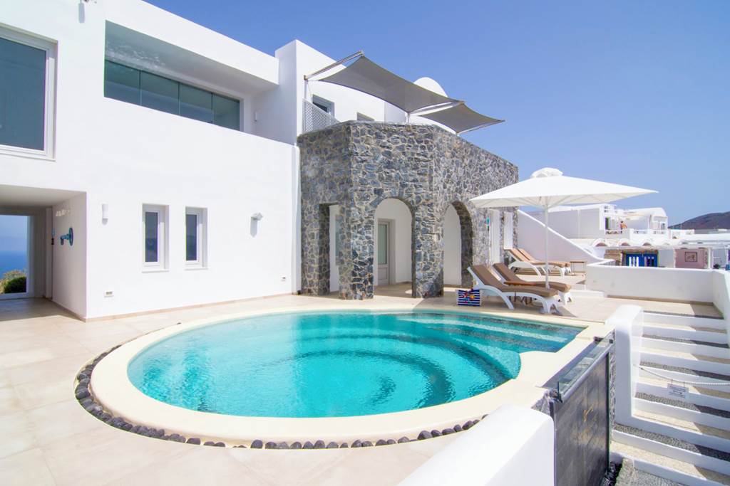 Santorini Secret Premium - Oia hotels | Jet2holidays