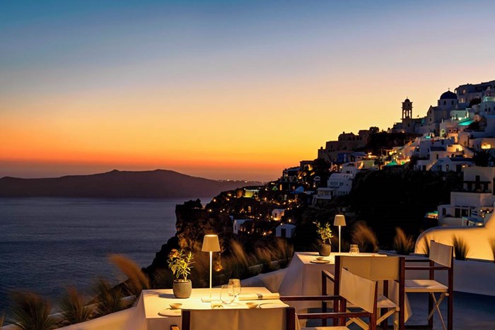 Katikies Chromata Santorini - Imerovigli hotels | Jet2holidays