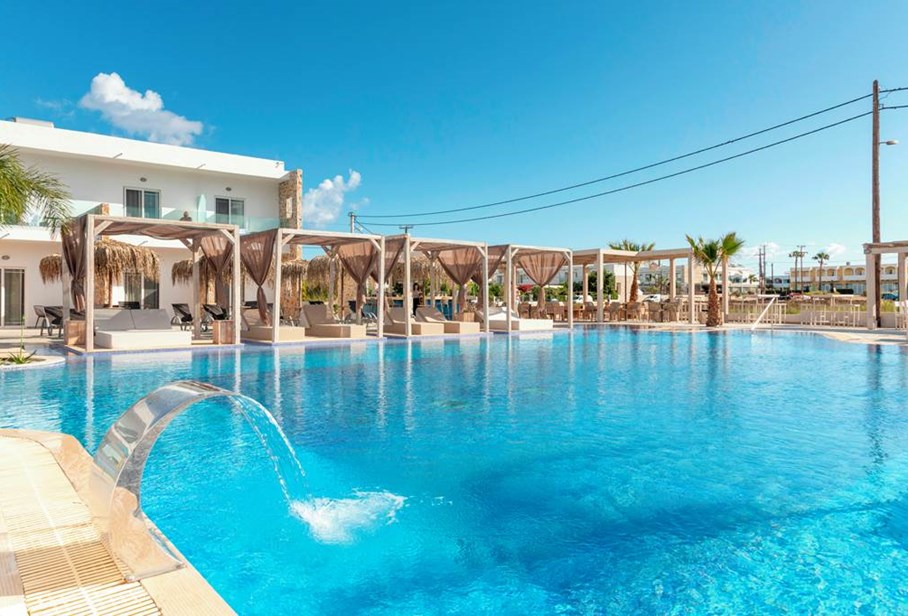 Tingaki Holidays & Best Deals 2026/2027 | Jet2holidays