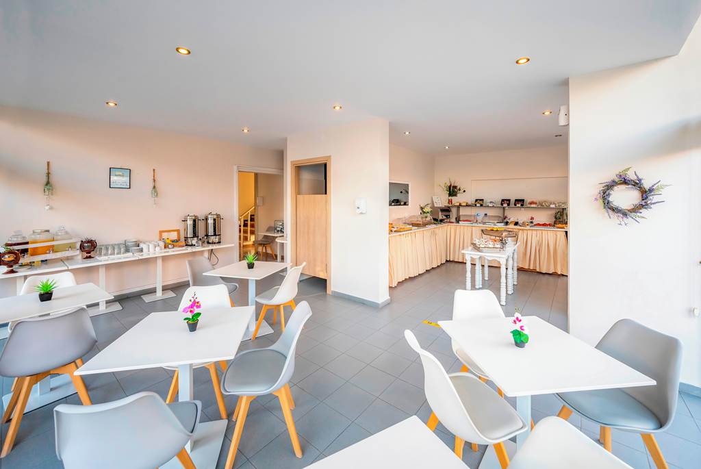 Koala Hotel - Kos Town hotels | Jet2holidays