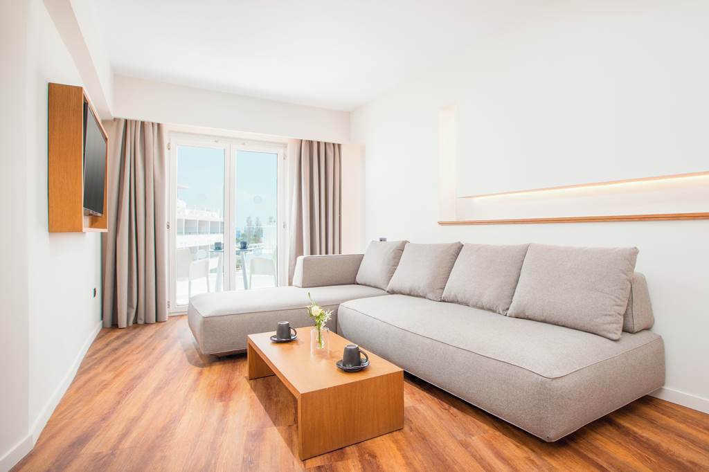 Kos Divine Hotel and Suites - Kos Town hotels | Jet2holidays